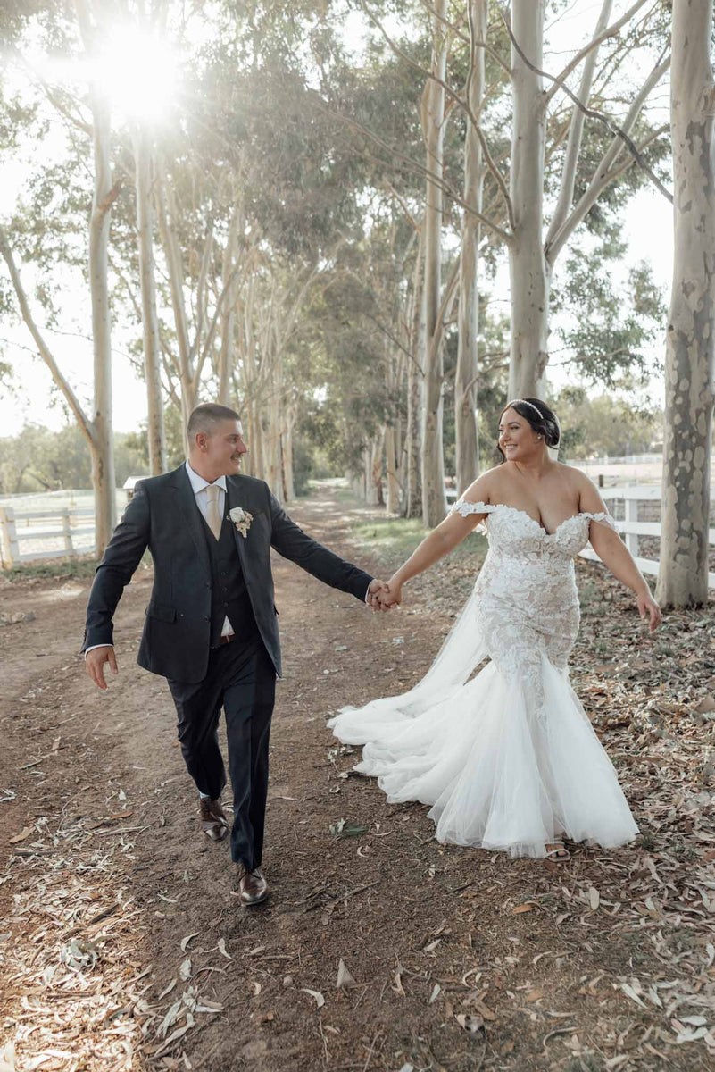 Amy & Aaron – Dion for Brides