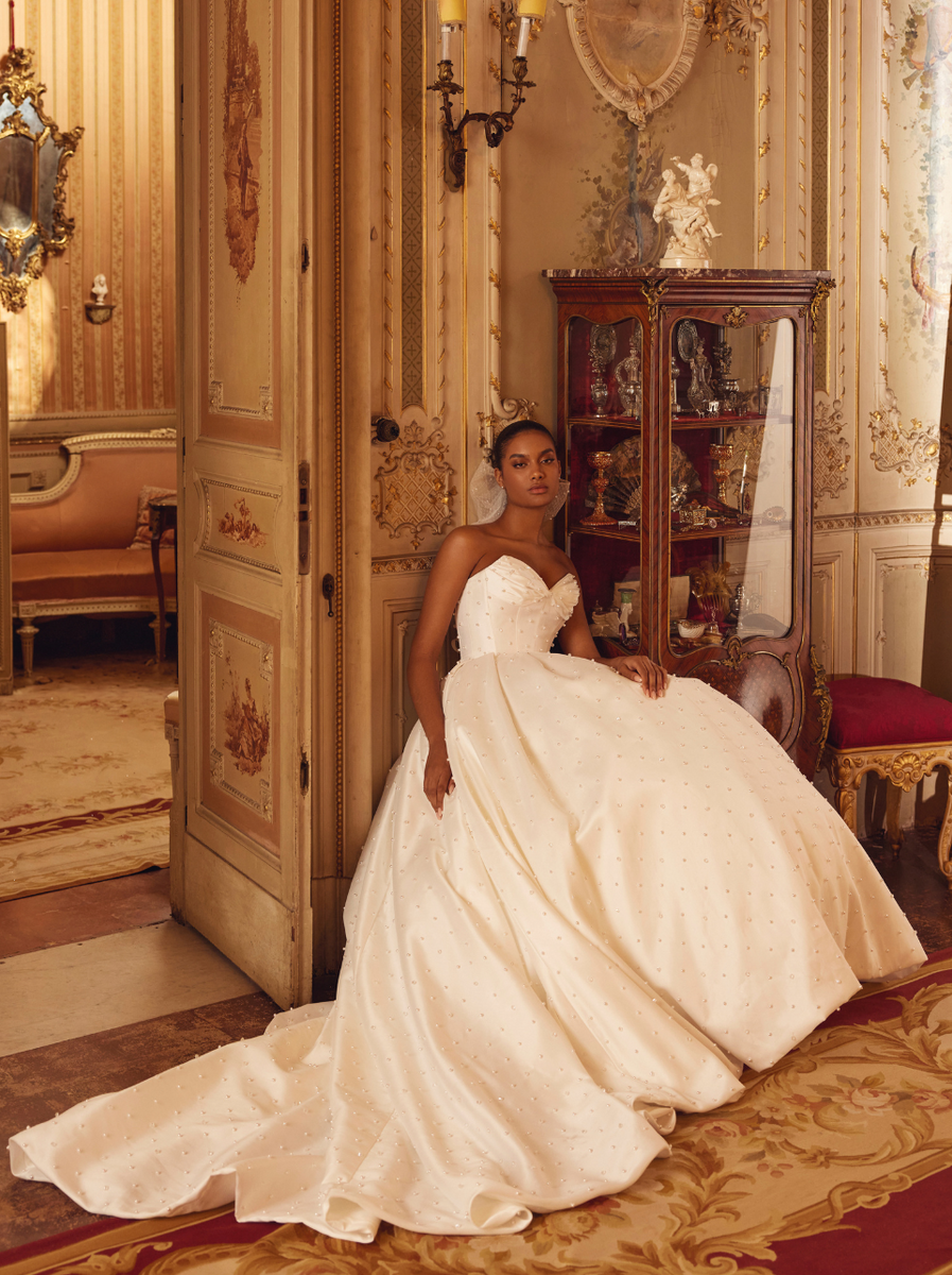 Avah 1288 – Dion for Brides