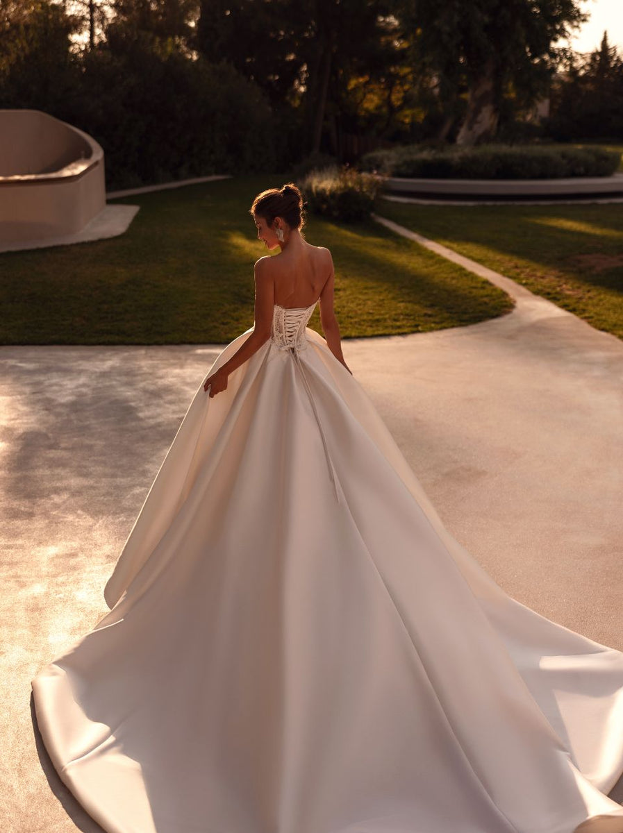 Ava 1518M Lace Up – Dion for Brides