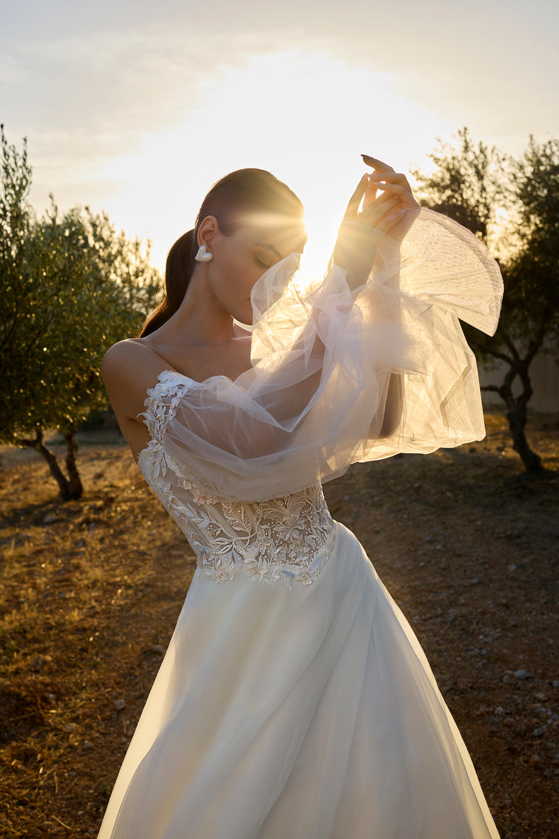 Omana L1175 – Dion for Brides