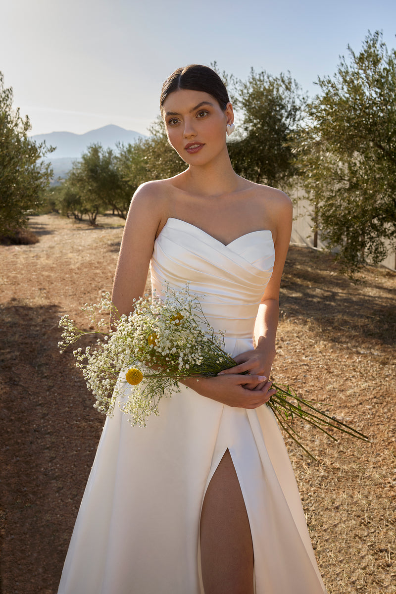 Olesia L1152 – Dion for Brides