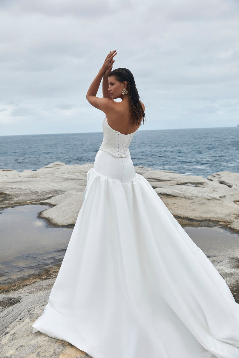 Raine Dip Bodice IN Lace Up or Buttons or Eyelet Size – Dion for Brides